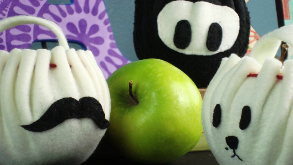 Apple Cozy - Professor Pincushion